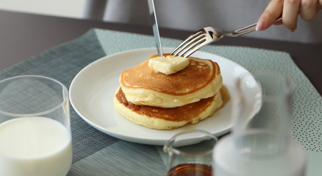 【Hibito】にプレートとカトラリーが仲間入り - KOZLIFE(コズライフ) | キナリノモール