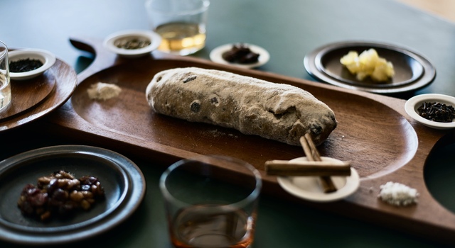 【スパイスと塩の効いた、大人味のシュトレン】haluta bageri で予約販売受付中！ - haluta bageri(ハルタベーガリ) | キナリノモール